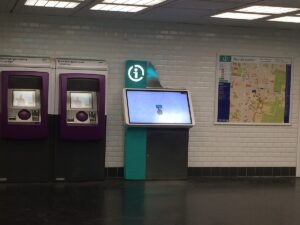 Le ticket t+ remplacé par le pass Navigo Easy à Paris